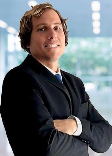 Fernando Peralta en - Estudio Saravia Abogados